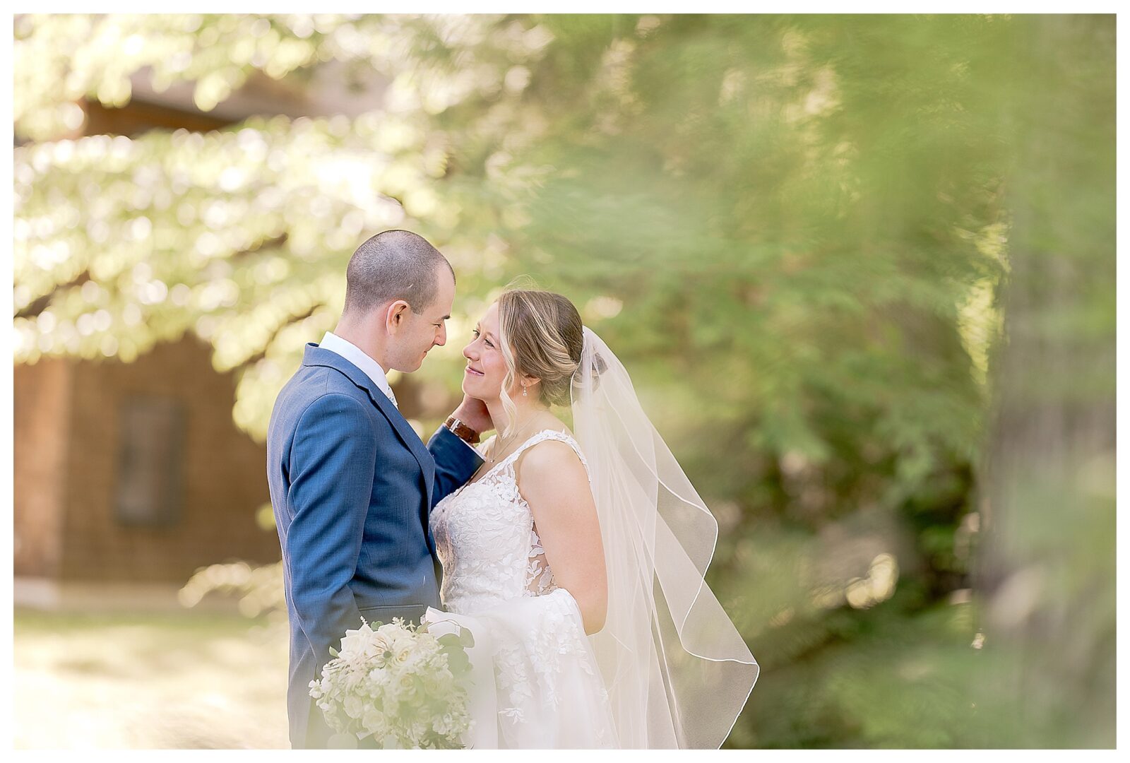 Courtney And Matt's Lake Shore Village Resort Wedding